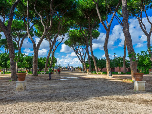 Passeggiate Romane, finalmente … Lungo il Colle Aventino - Flumen